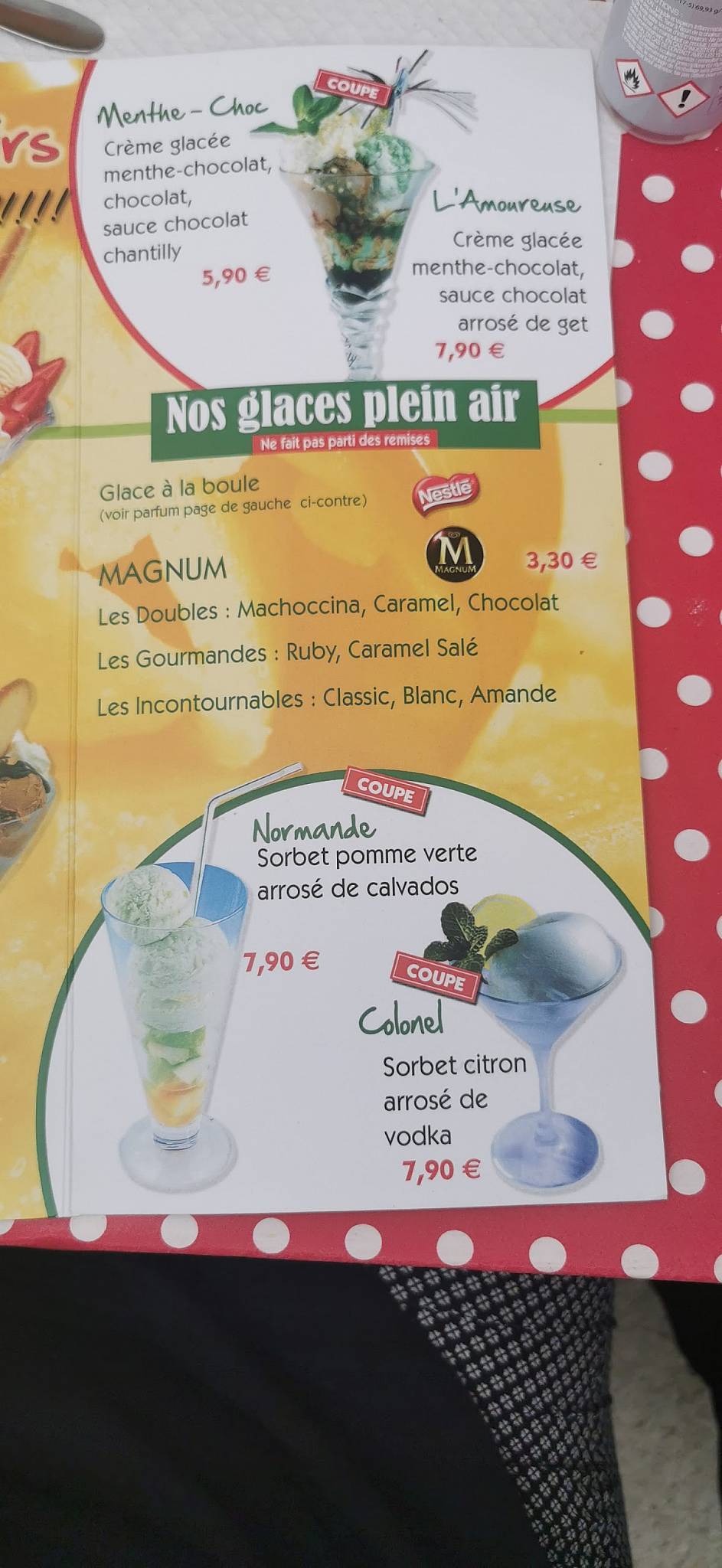 Menu au CHEZ FRANCIS pizzeria, Oradour-sur-Glane