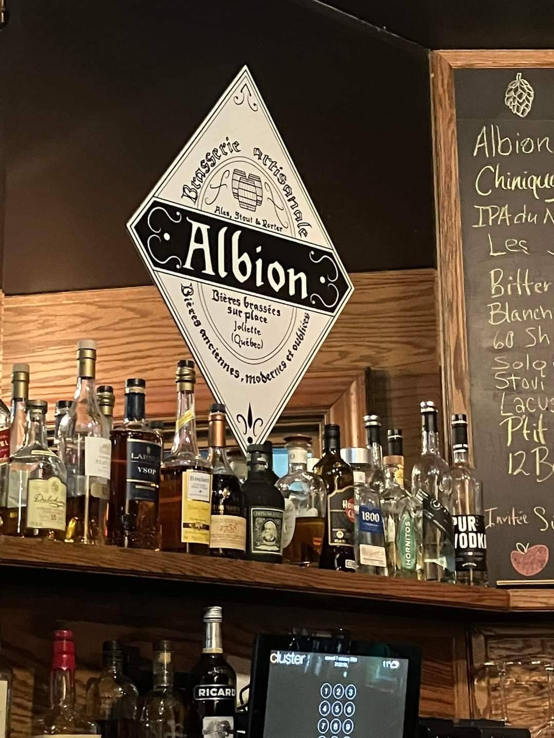 Menu au Albion - Brasserie Artisanale / Resto-Pub, Joliette