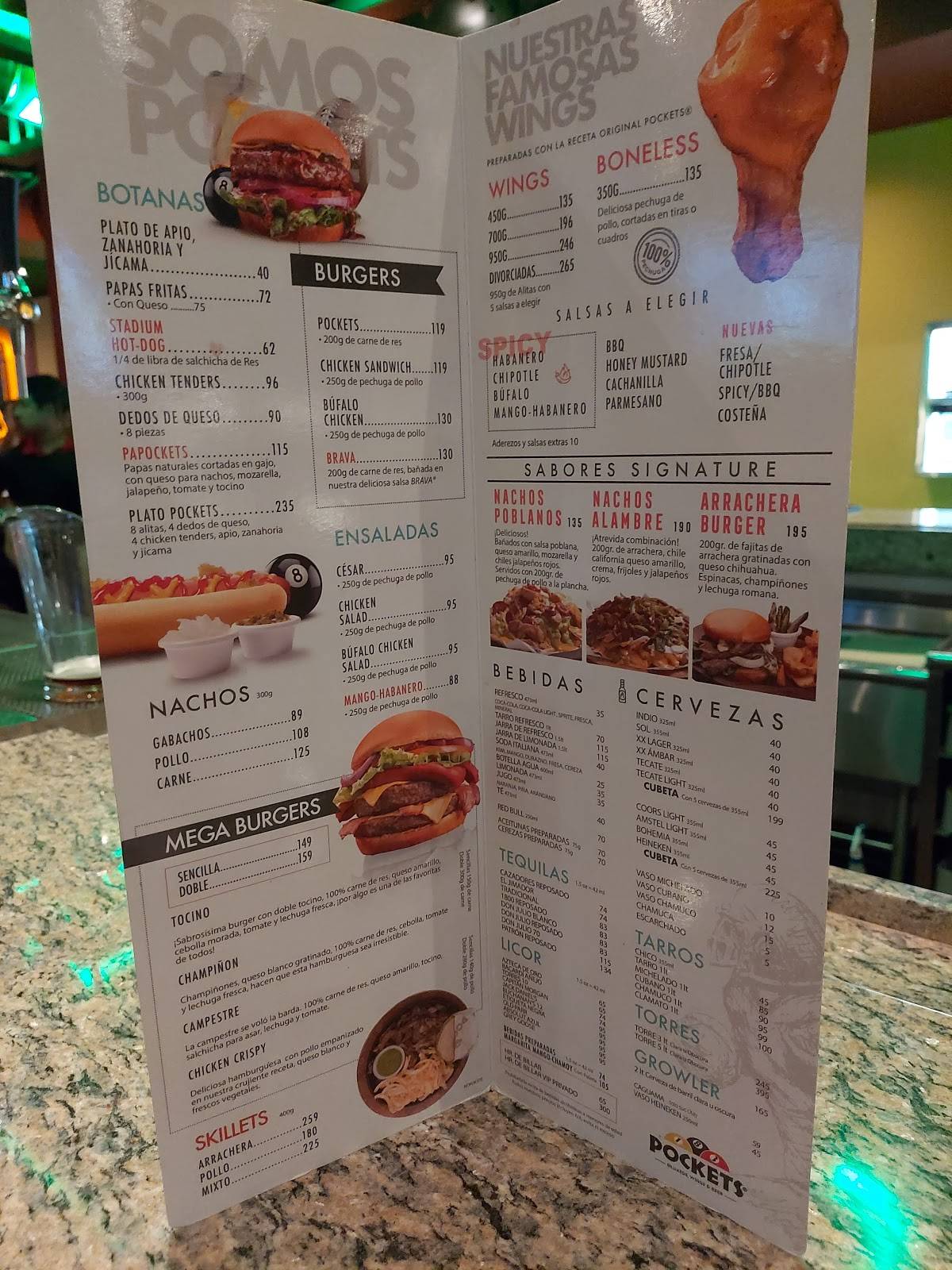Menu at Pockets Plaza Monarca pub & bar, Tijuana
