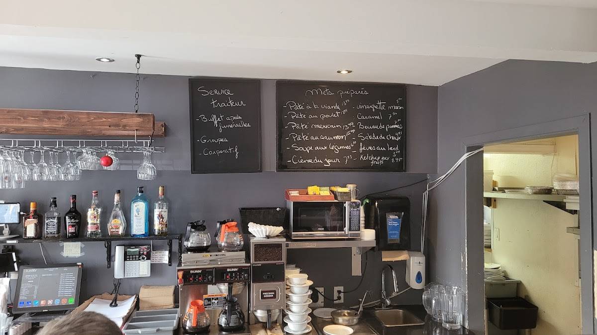 Menu au Restaurant Au Toit Rouge, Québec