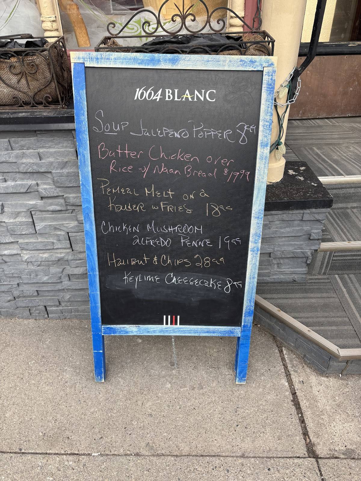 Menu at St George Arms pub & bar, Brant