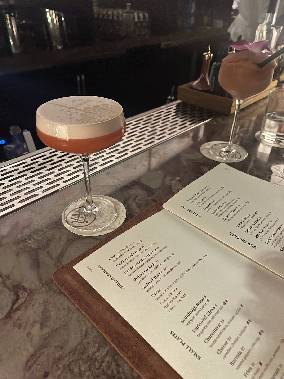 Carta de Writers Room Bar, Toronto, 4 Avenue Rd
