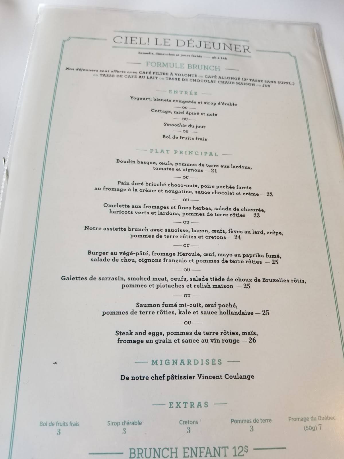 Menu au Ciel! Bistro Bar Tournant, Québec