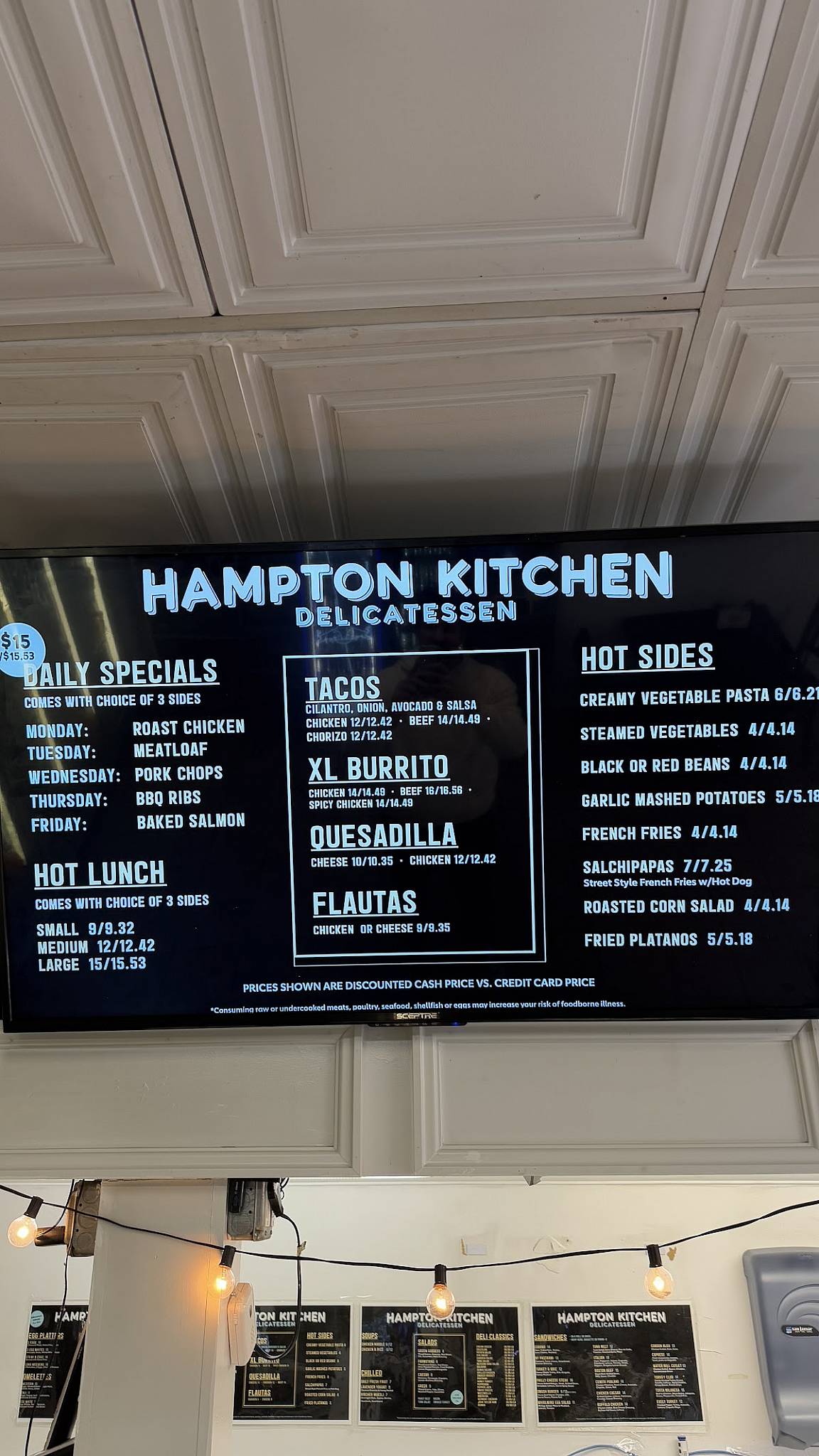 Menu at Hampton Eats restaurant, East Hampton