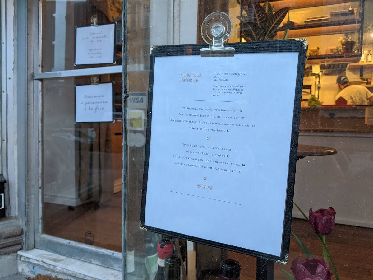 Menu au Restaurant Moccione, Montréal