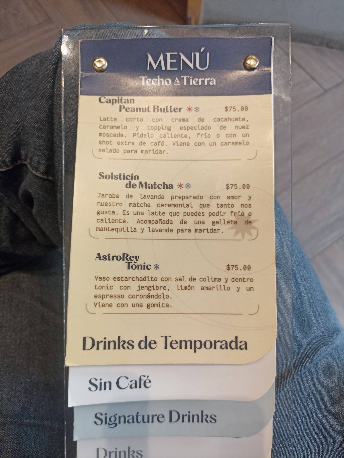 Menu at Techo a Tierra Café, Monterrey