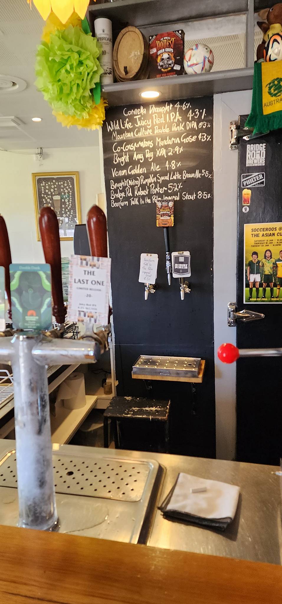 Menu at The Cambrian Hotel pub & bar, North Bendigo