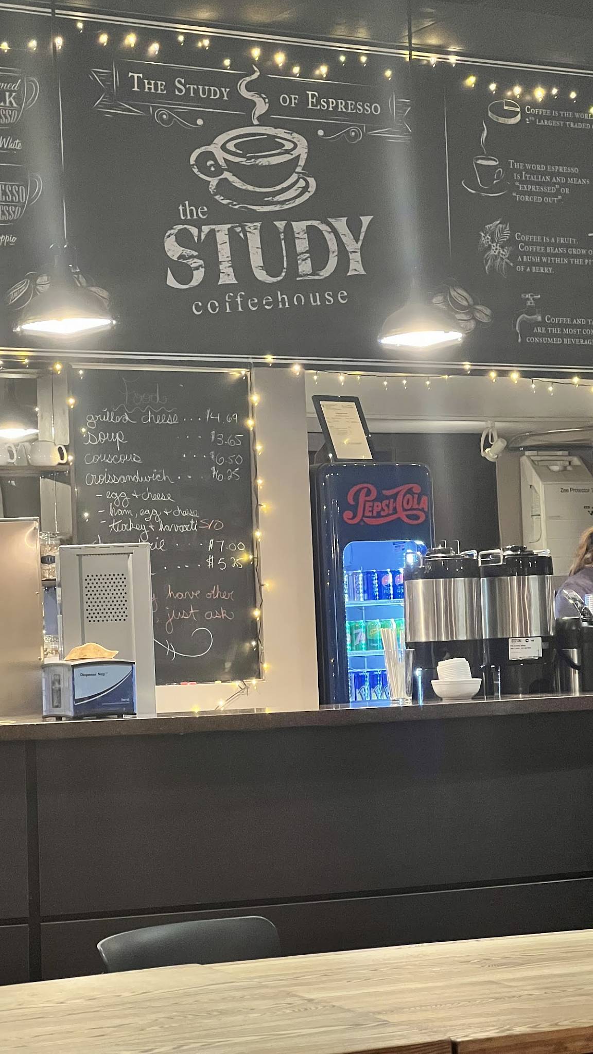 Menu au The Study café, Thunder Bay