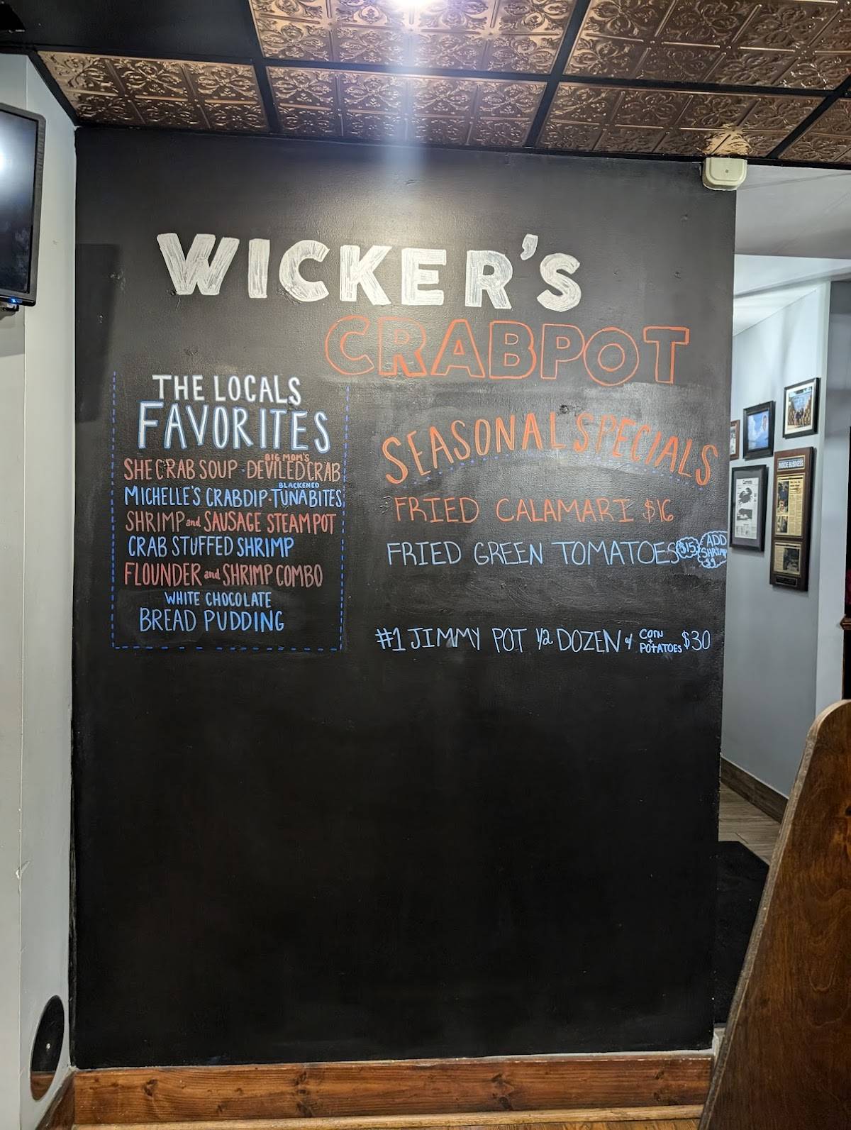 Menu at Wicker's Crab Pot Seafood restaurant, Chesapeake
