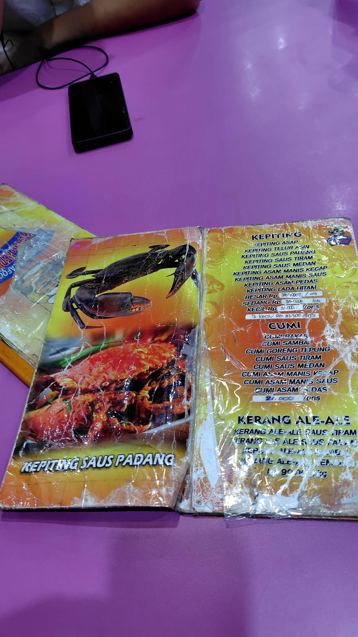 Menu at Abang Kepiting restaurant, Pontianak, Jl. Hijas