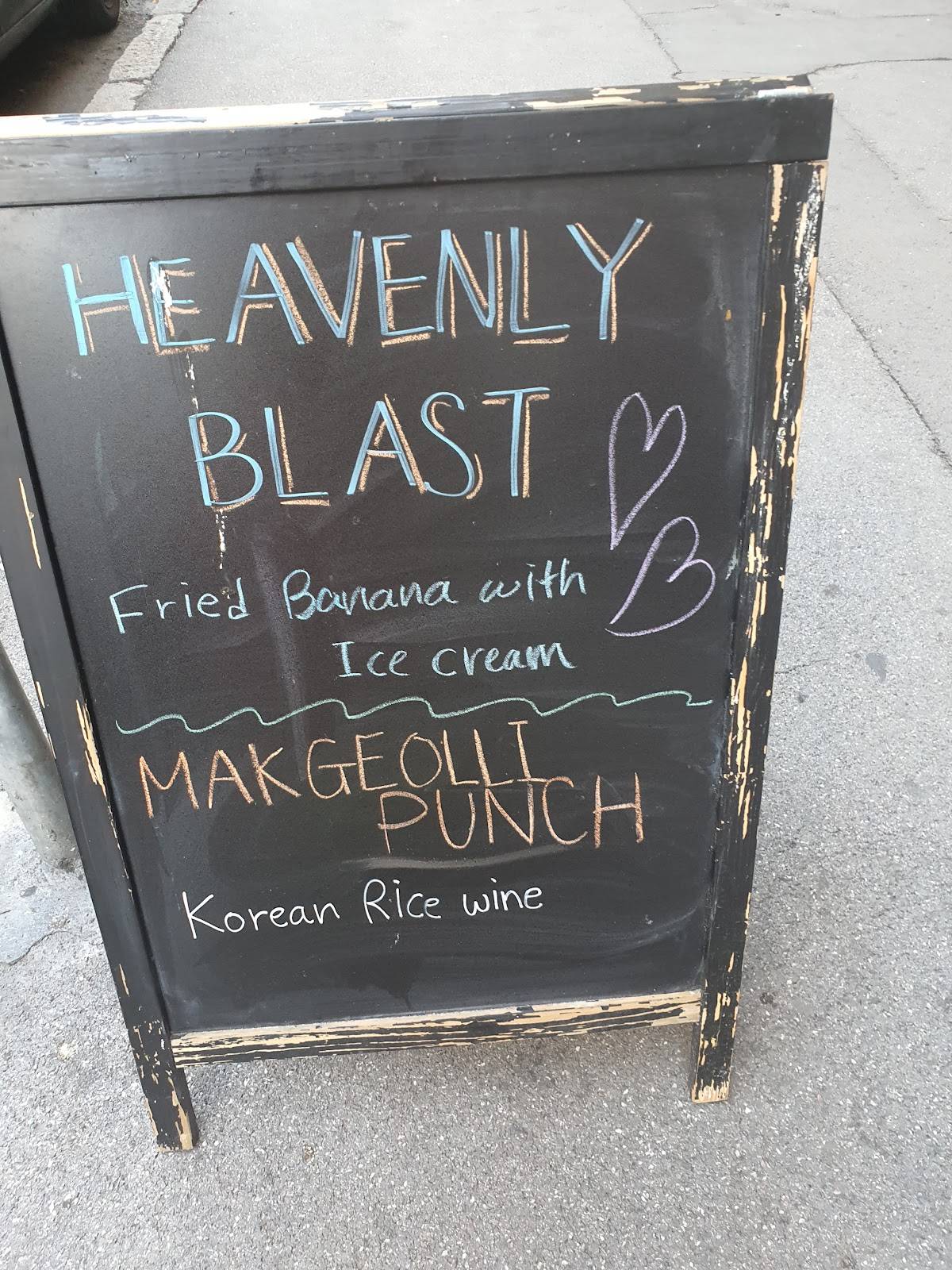 Menu at Ahmee restaurant, Belgrade, Augusta Šenoe 12