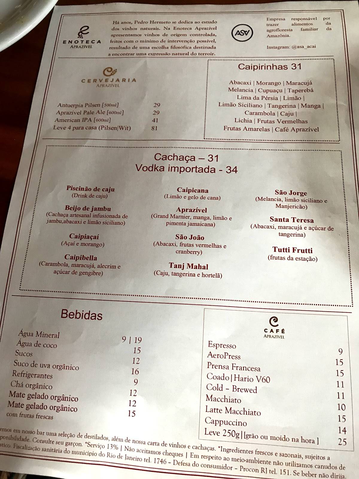 Menu em Aprazível restaurante, Rio de Janeiro