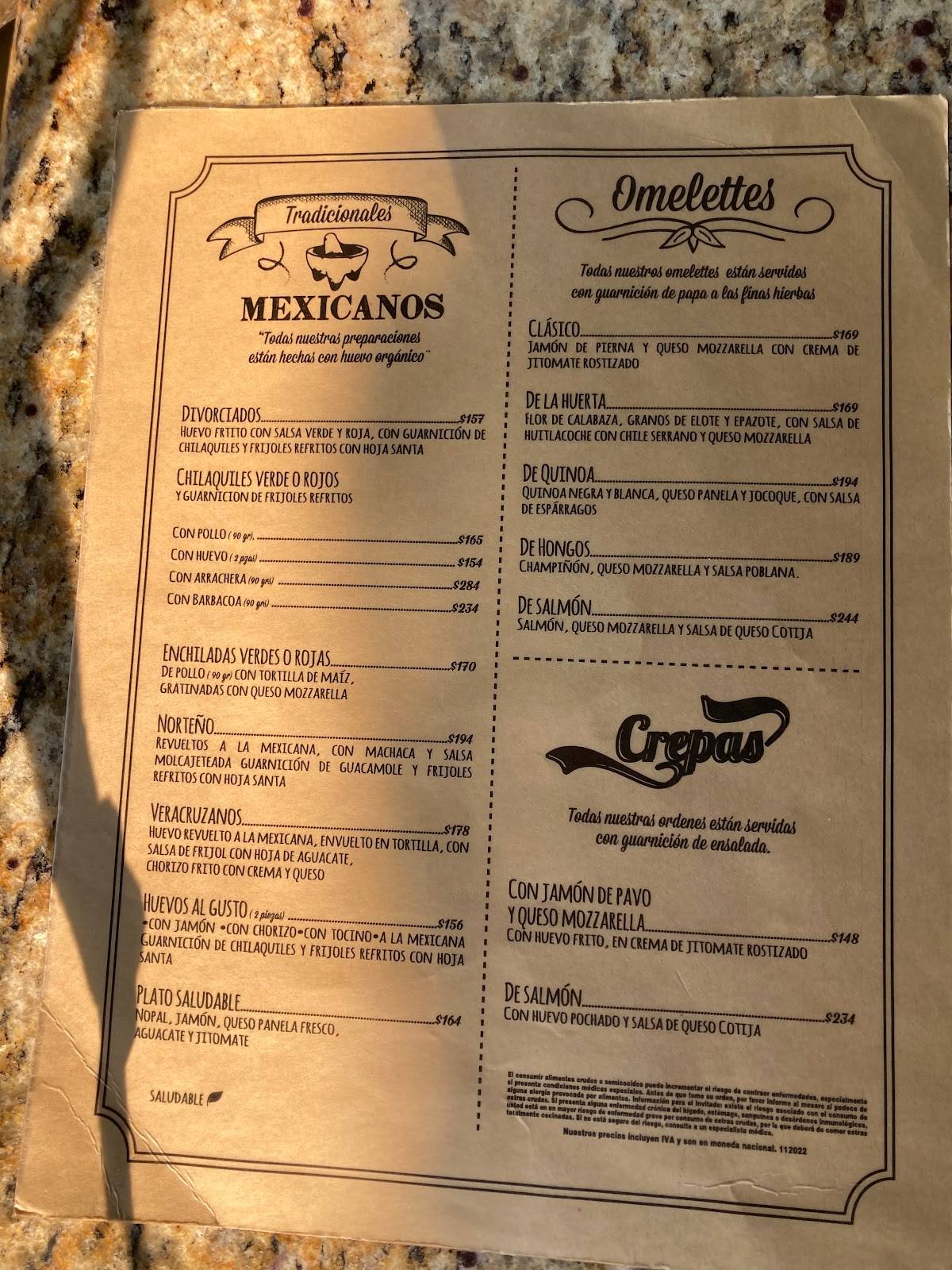 Menu at Bistró Chapultepec restaurant, Ciudad López Mateos, Calle Lago ...