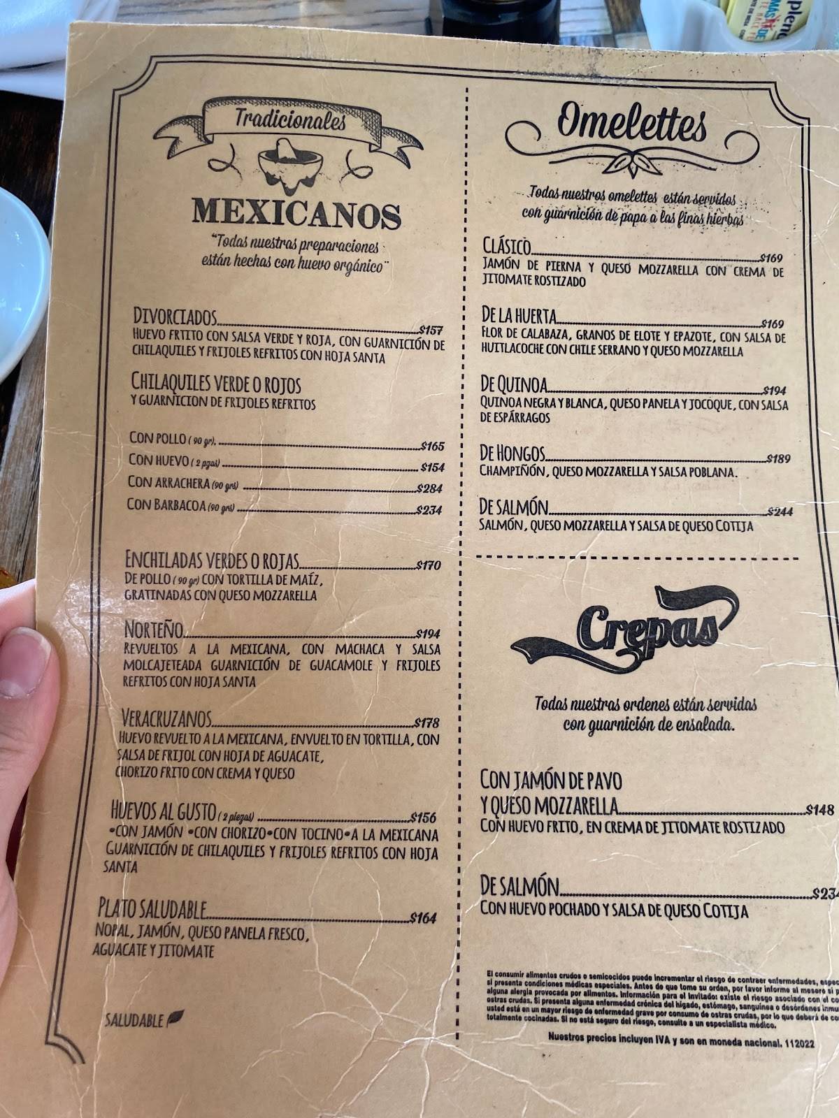 Menu at Bistró Chapultepec restaurant, Ciudad López Mateos, Calle Lago ...