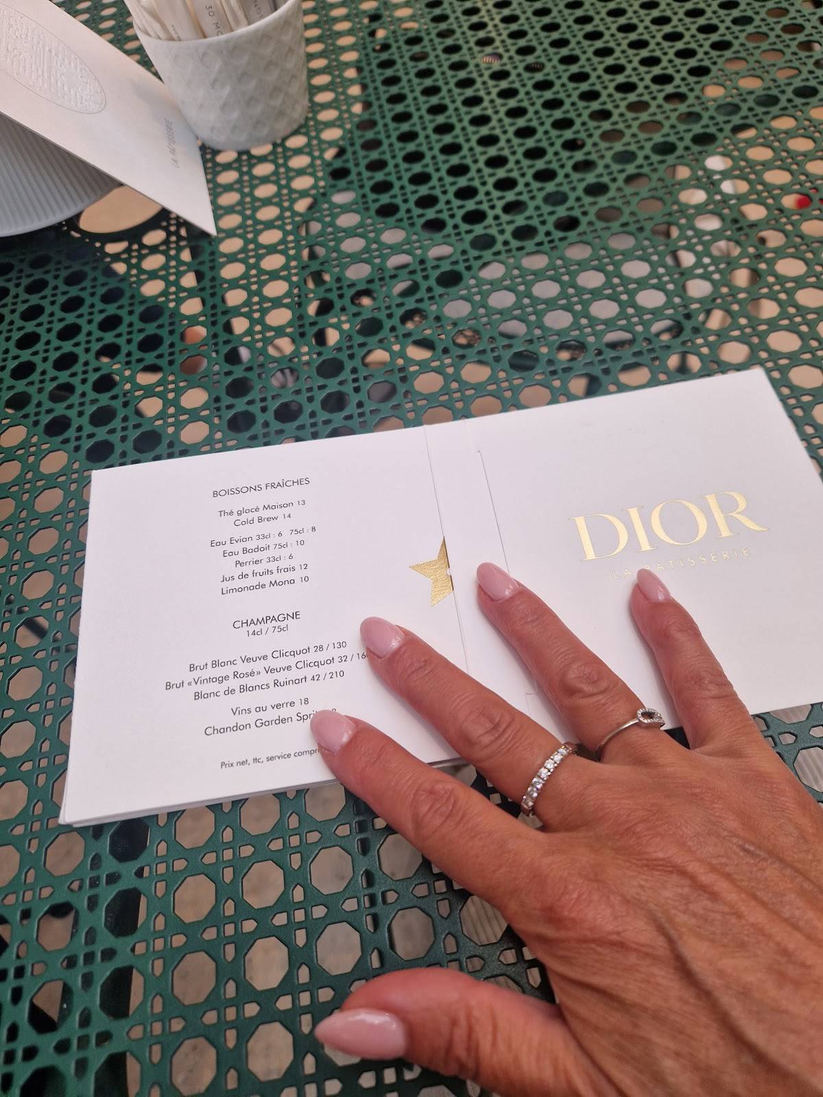 Menu au Café Dior, Paris, 11 Rue François 1er
