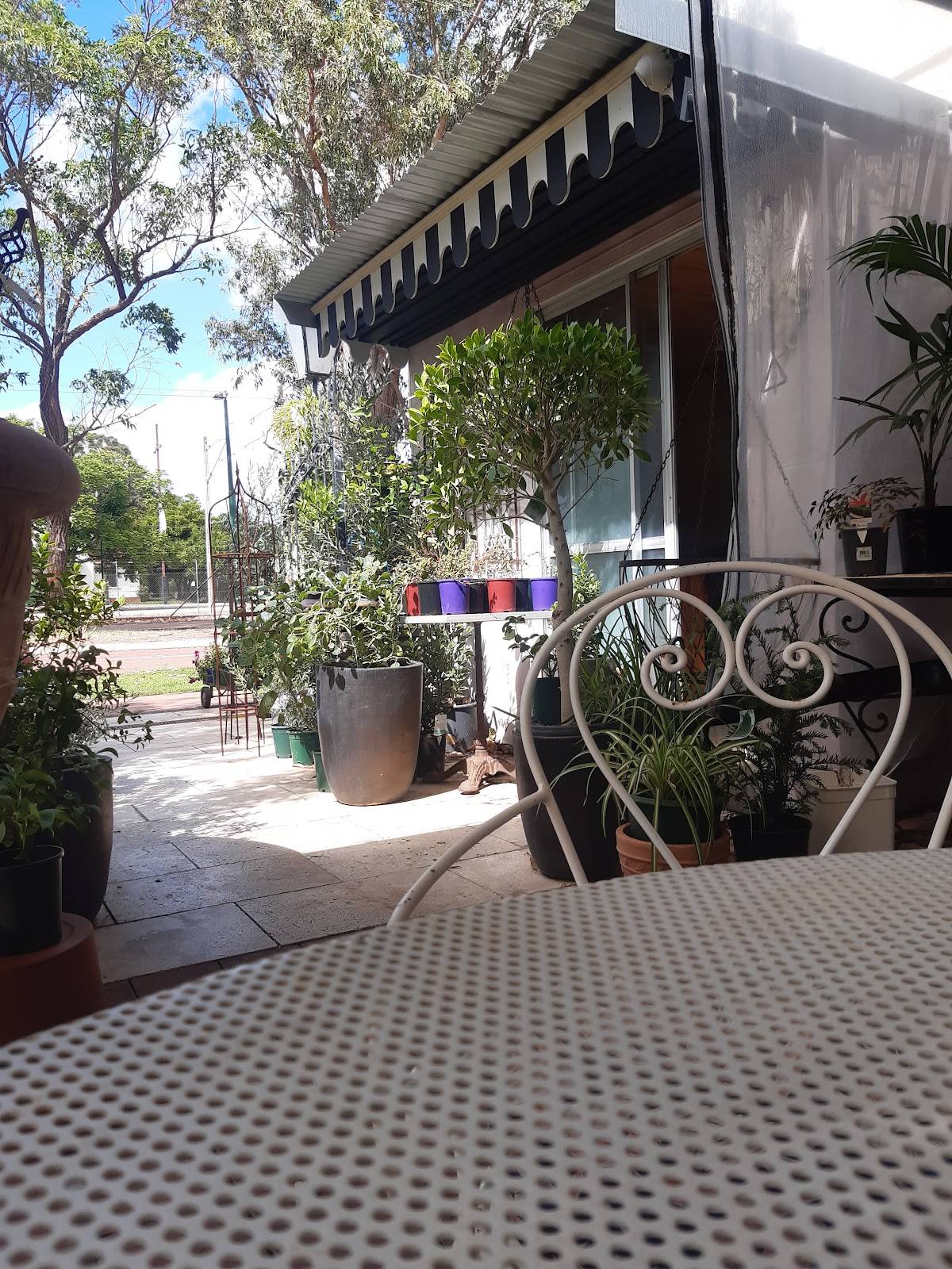 Menu at Poste - Hort Plan cafe, Guildford