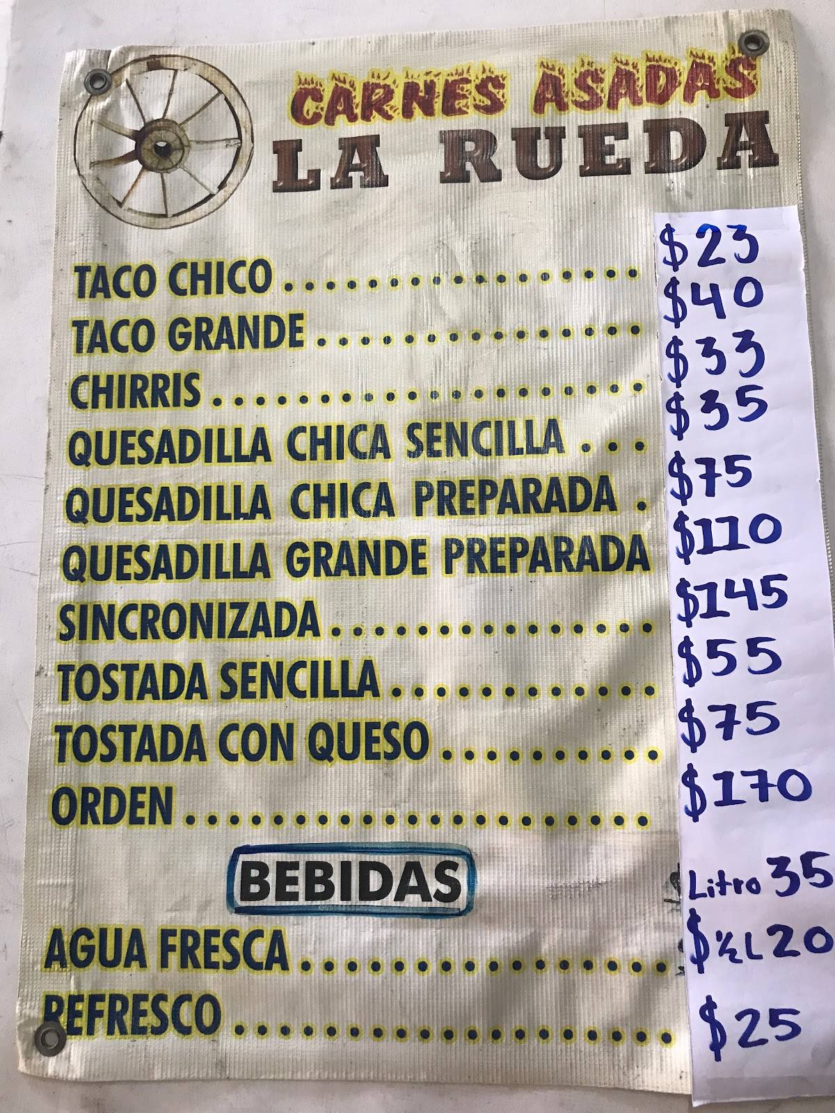 Menu at Carnes Asadas La Rueda restaurant, Tecomán