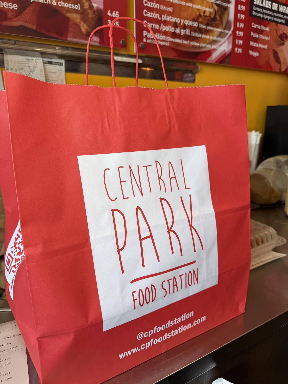 Carta del restaurante Central Park Food Station, Doral, NW 79th Ave