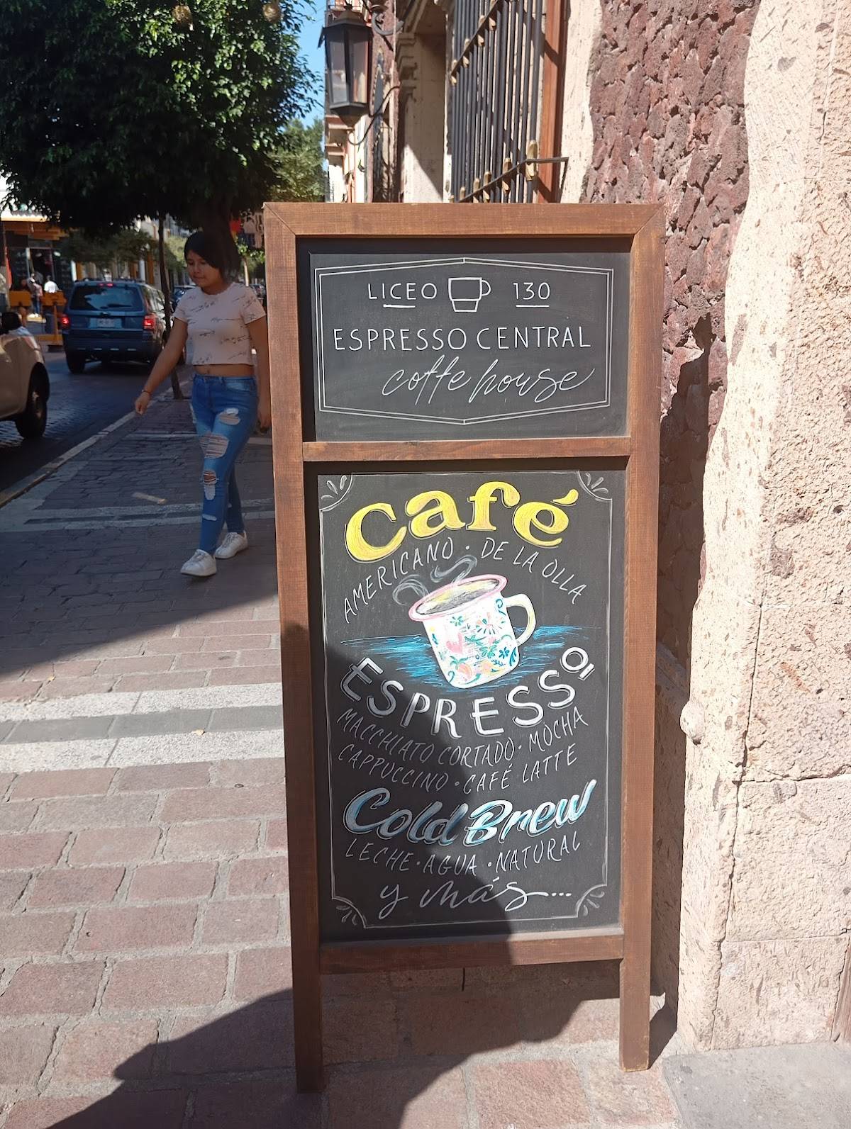 Menu at Espresso central cafe, Guadalajara