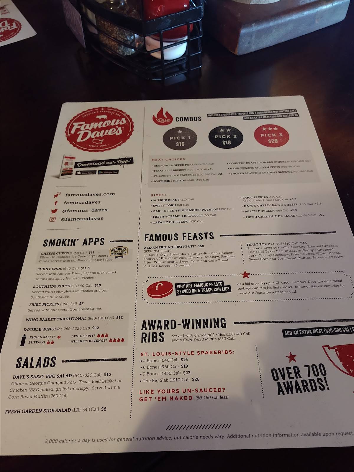 Menu at Famous Dave's Bar-B-Que, Forest Lake