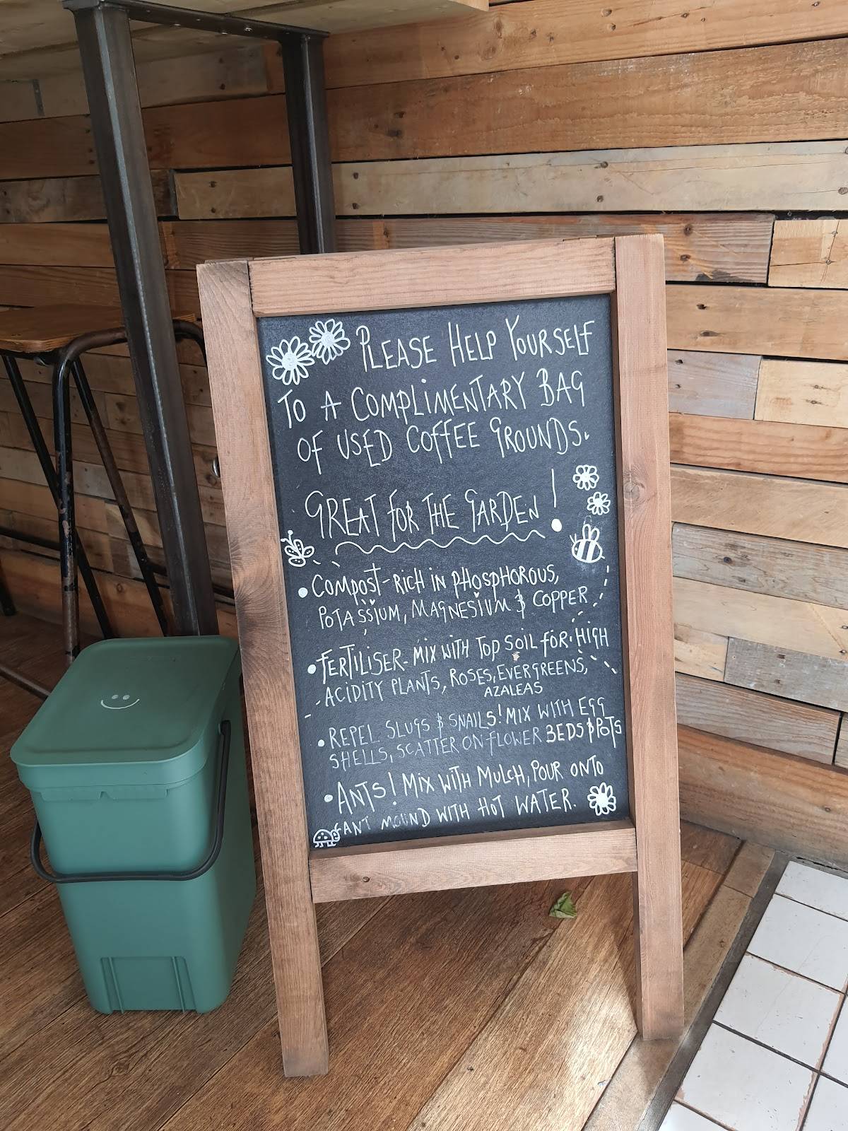 Menu at Hooga Coffee cafe, Wincanton