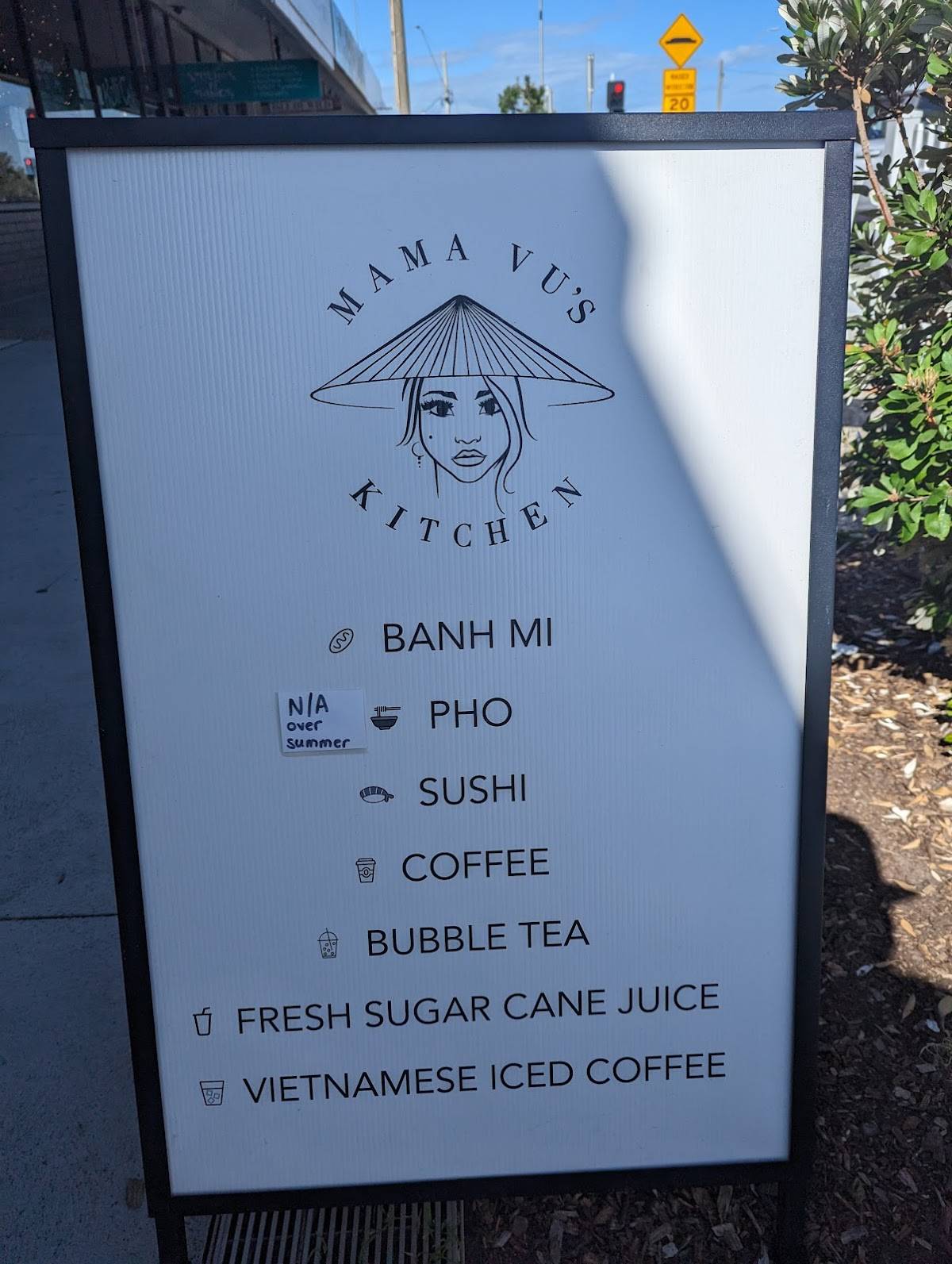 Menu at Mama Vu restaurant, Lakes Entrance