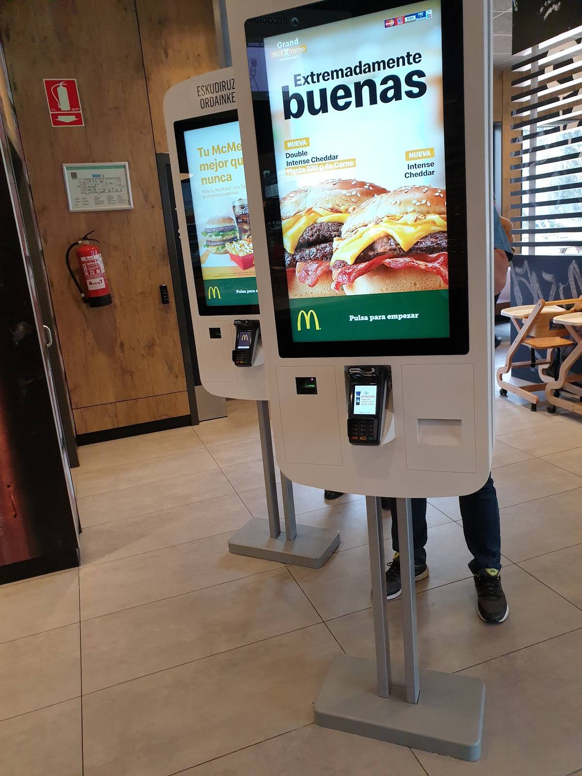 Menu at McDonald's restaurant, Lasarte-Oria, C