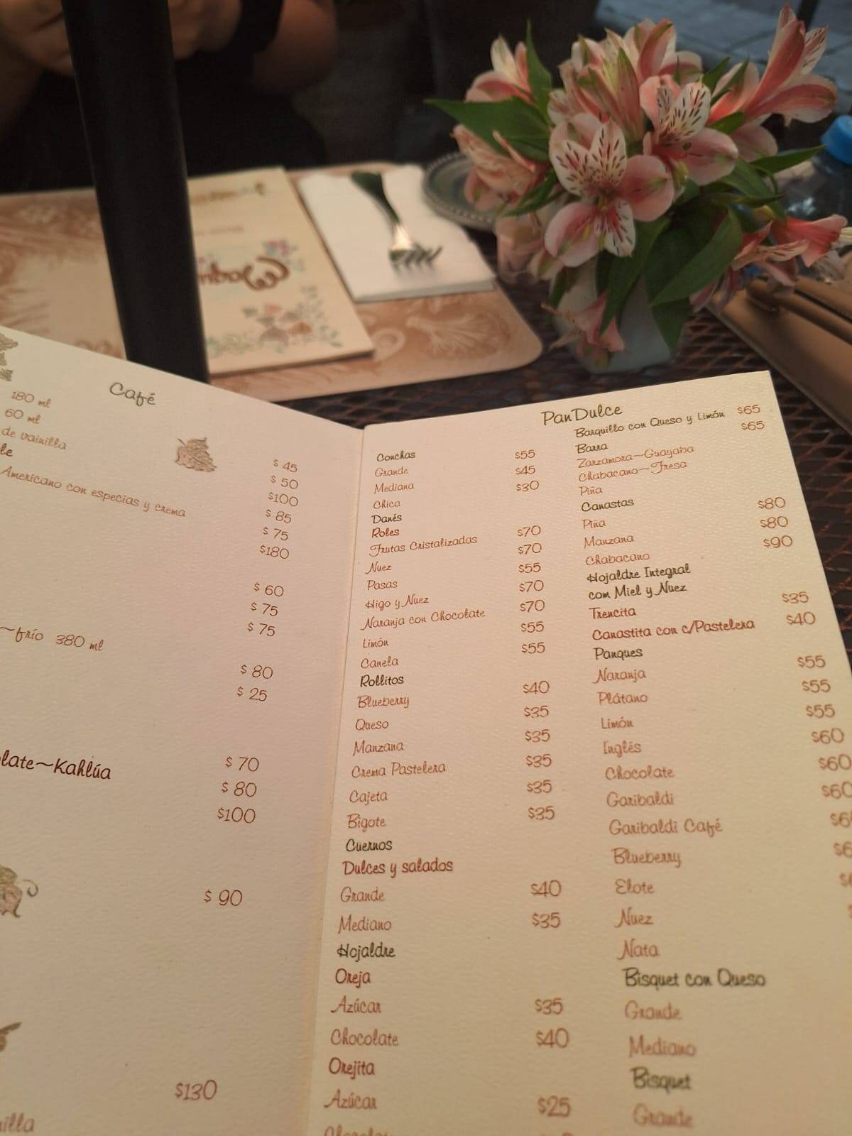 Menu at Maque cafeteria, Mexico City, Av. Emilio Castelar 209 G