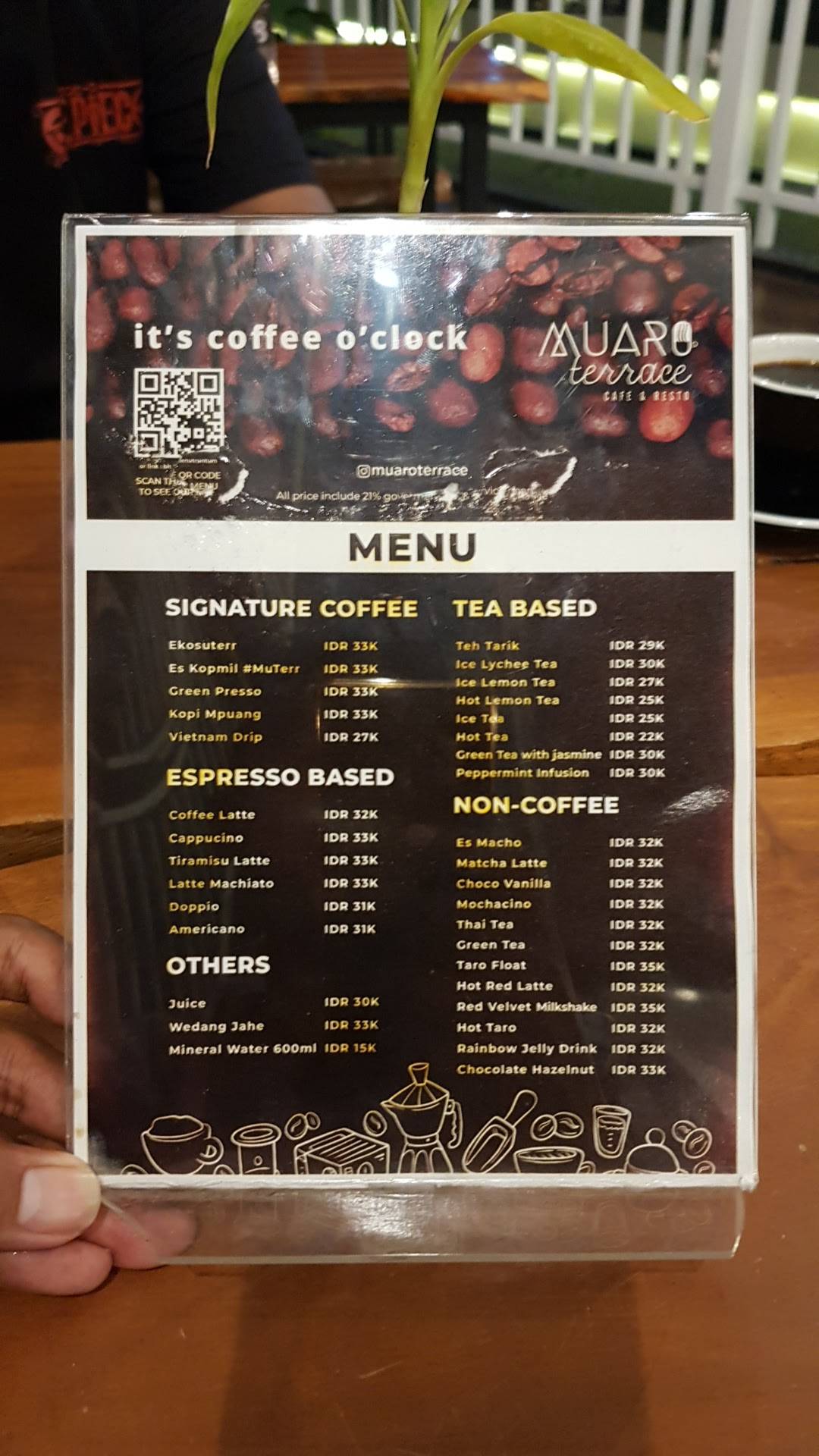 Menu at Muaro Terrace Cafe & Resto, Padang