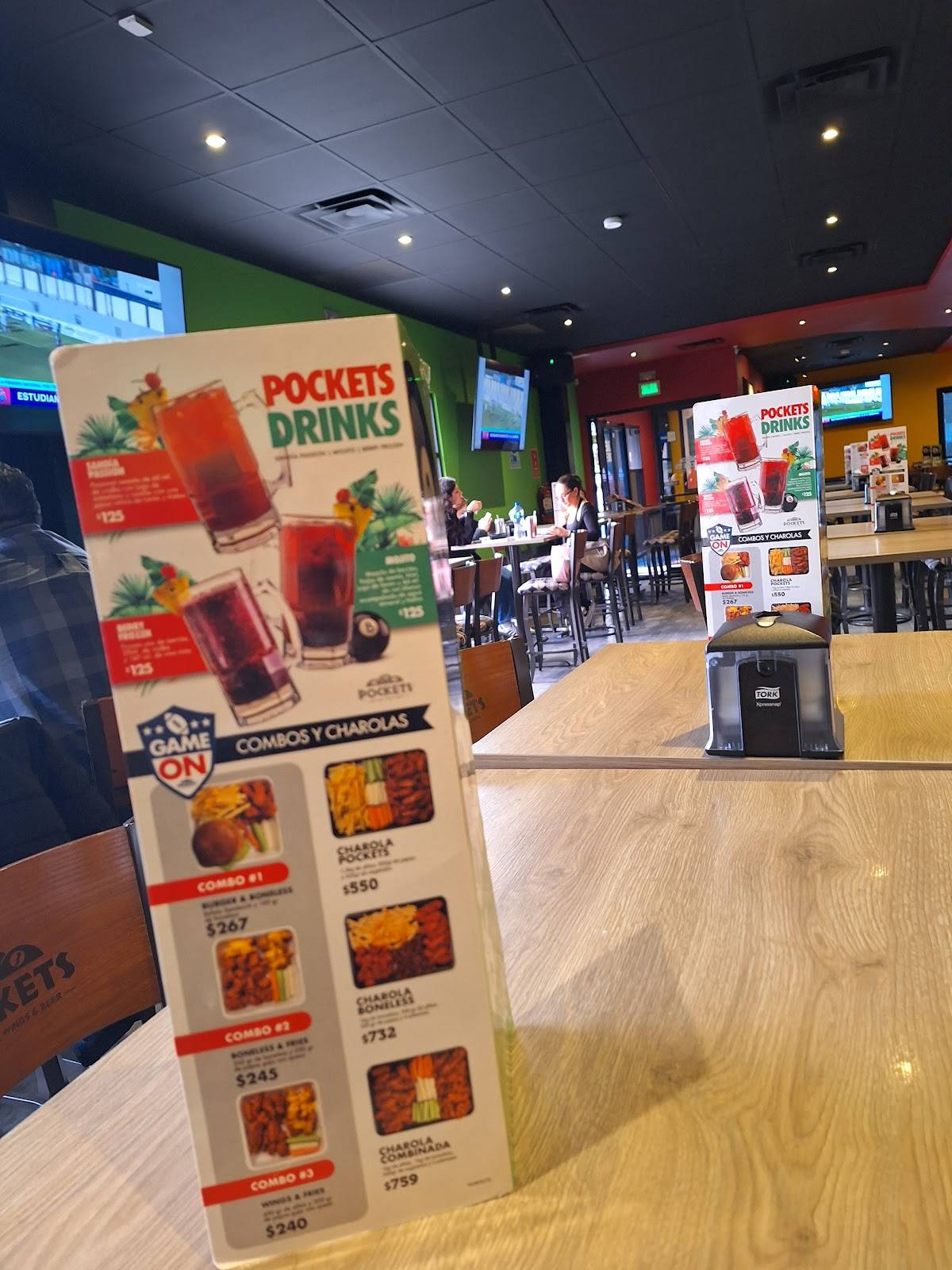 Carta del pub y bar Pockets Plaza Monarca, Tijuana