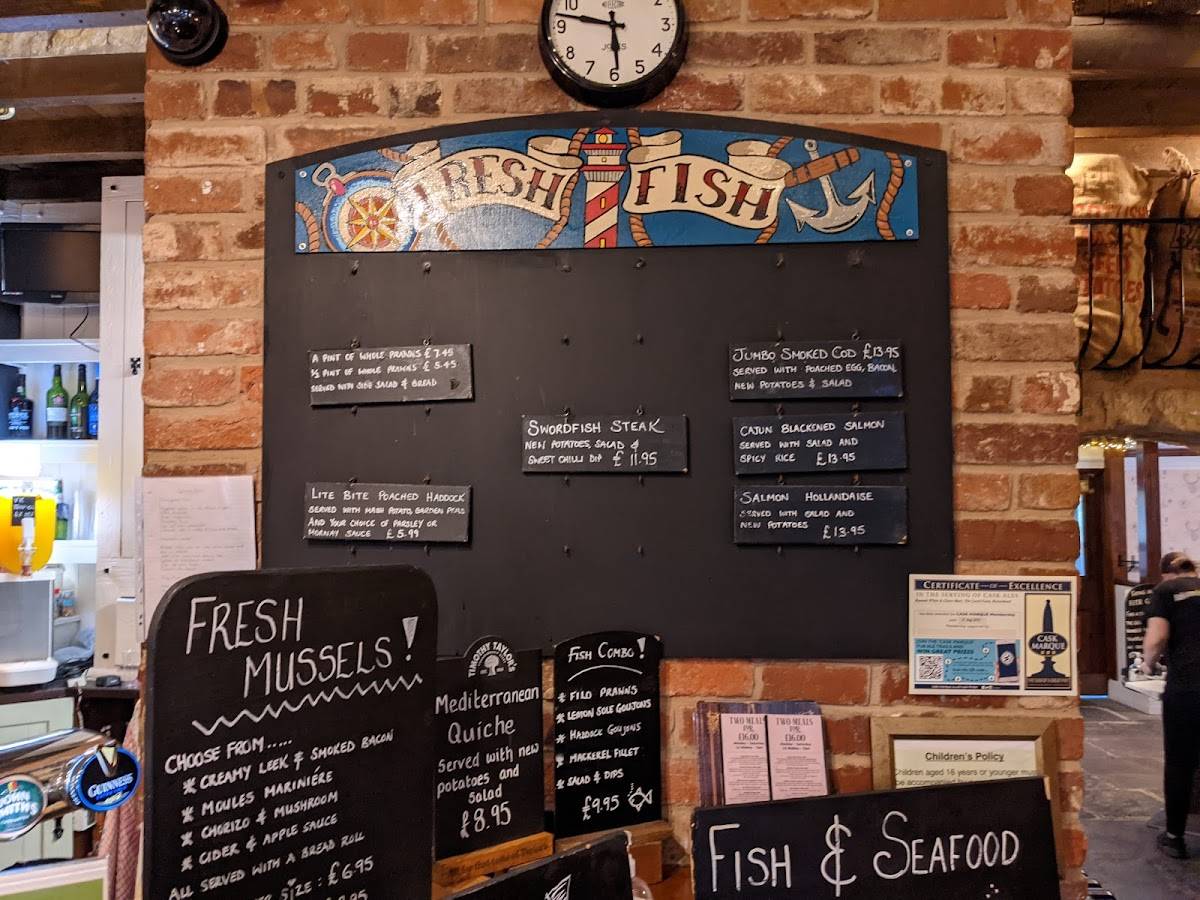 Menu at The Larch Farm pub & bar, Ravenshead