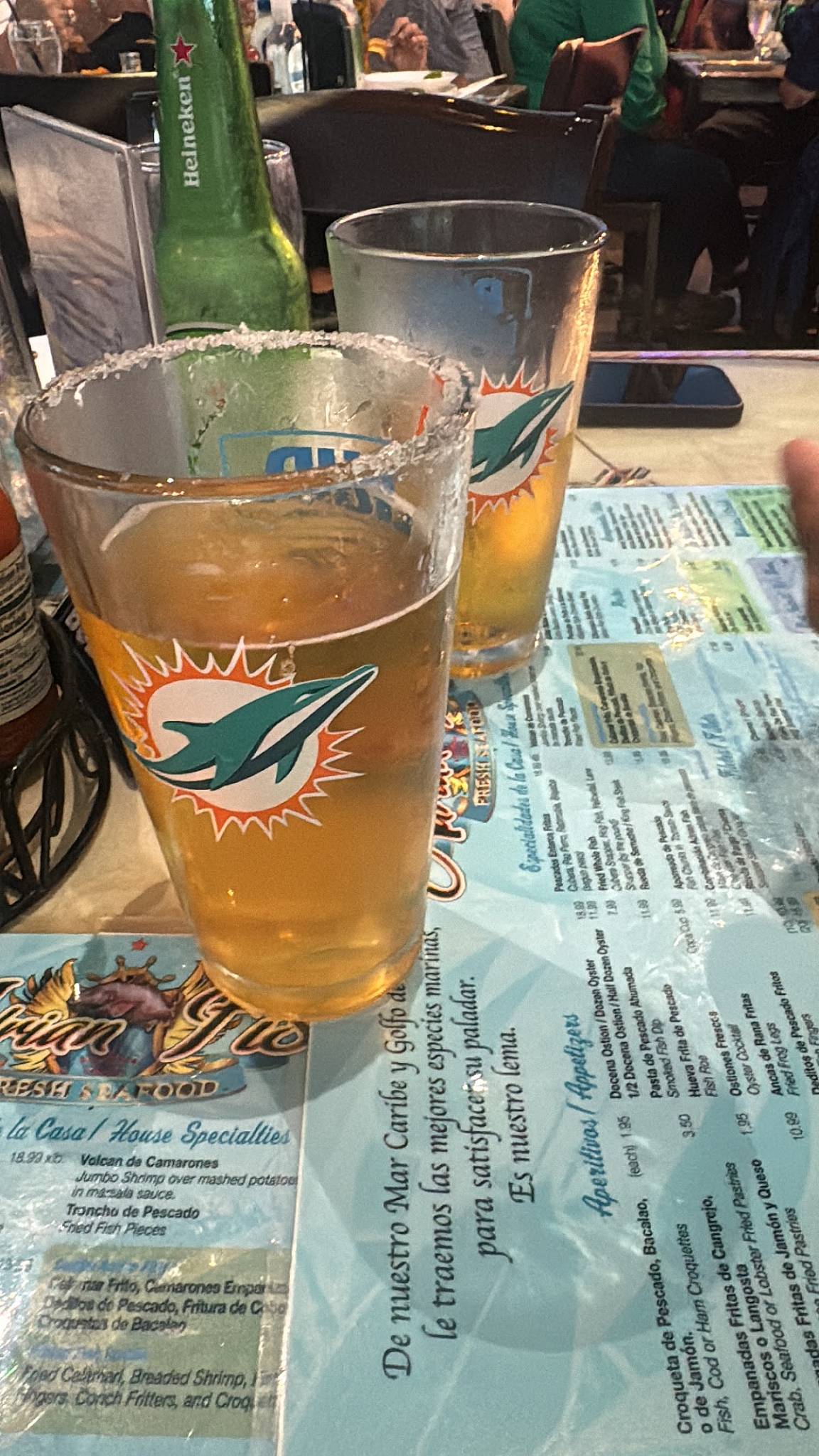 Menu at Adrian Fish Market & Restaurant, Hialeah Gardens
