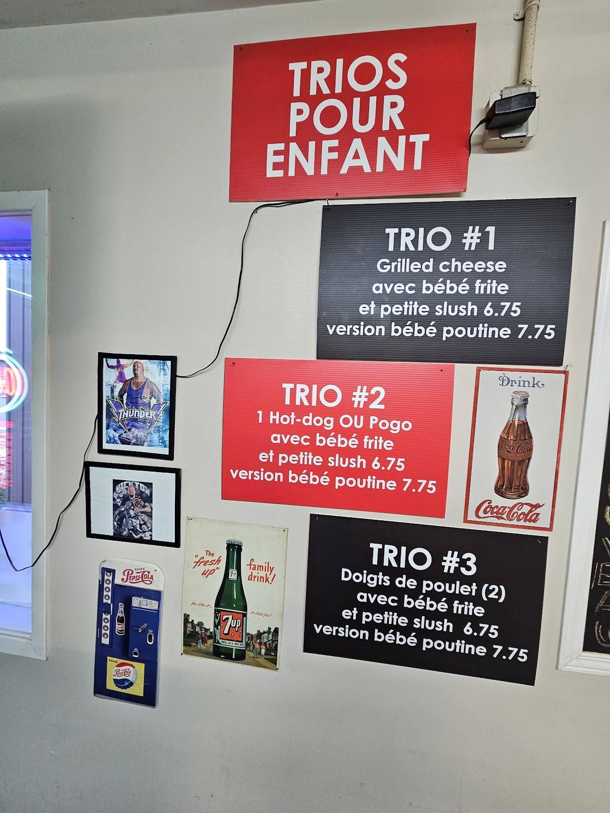 Menu au Chuck's Casse-Croute restaurant, Gatineau