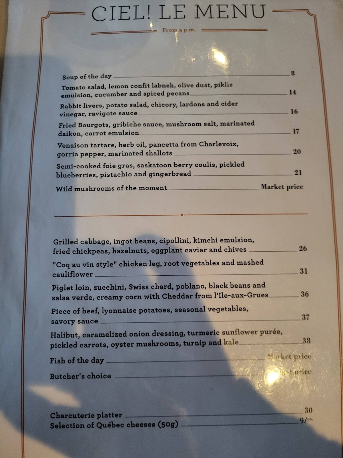 Menu au Ciel! Bistro Bar Tournant, Québec