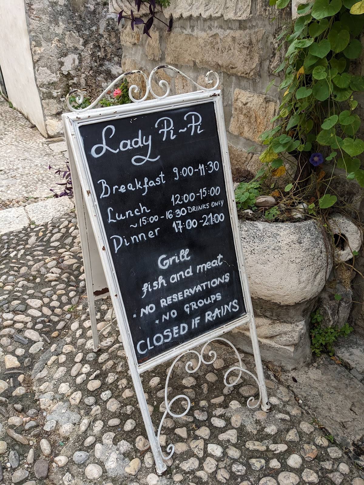 Menu at Lady Pi-Pi restaurant, Dubrovnik
