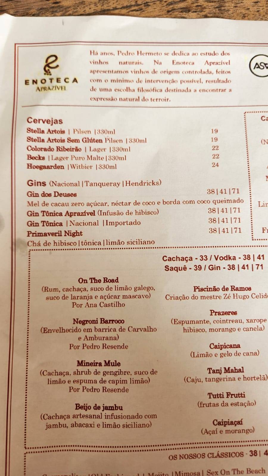 Menu em Aprazível restaurante, Rio de Janeiro
