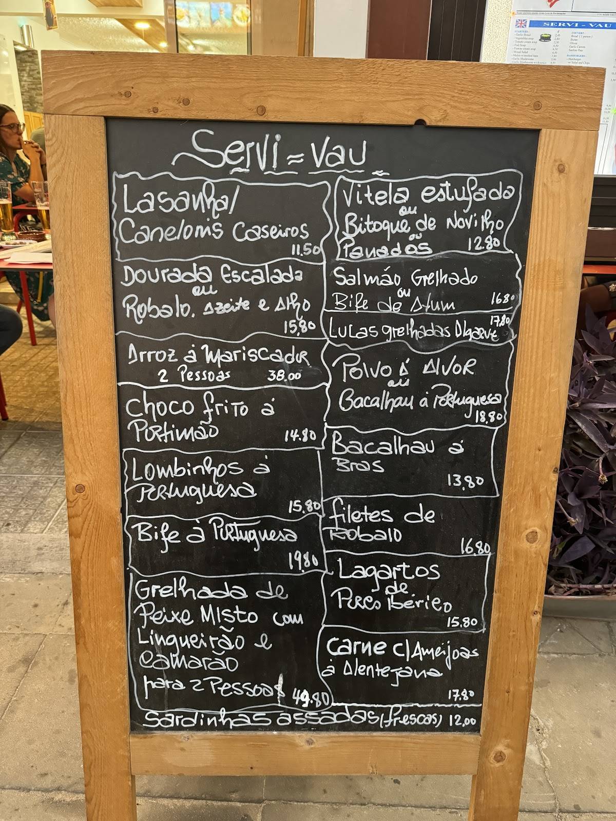 Menu em Servi-Vau restaurante, Portimão