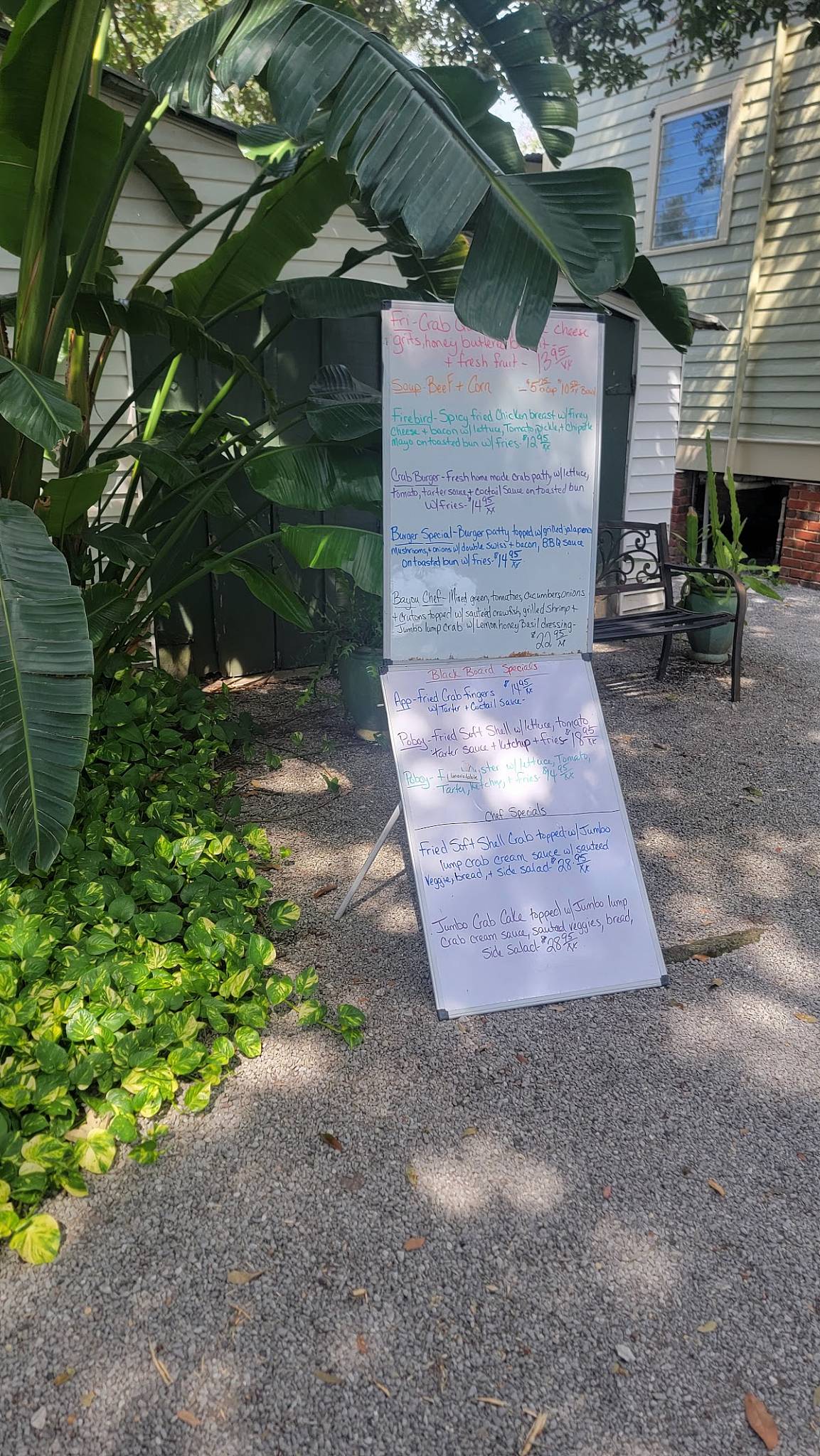 Menu at Shade Tree Cafe, Broussard