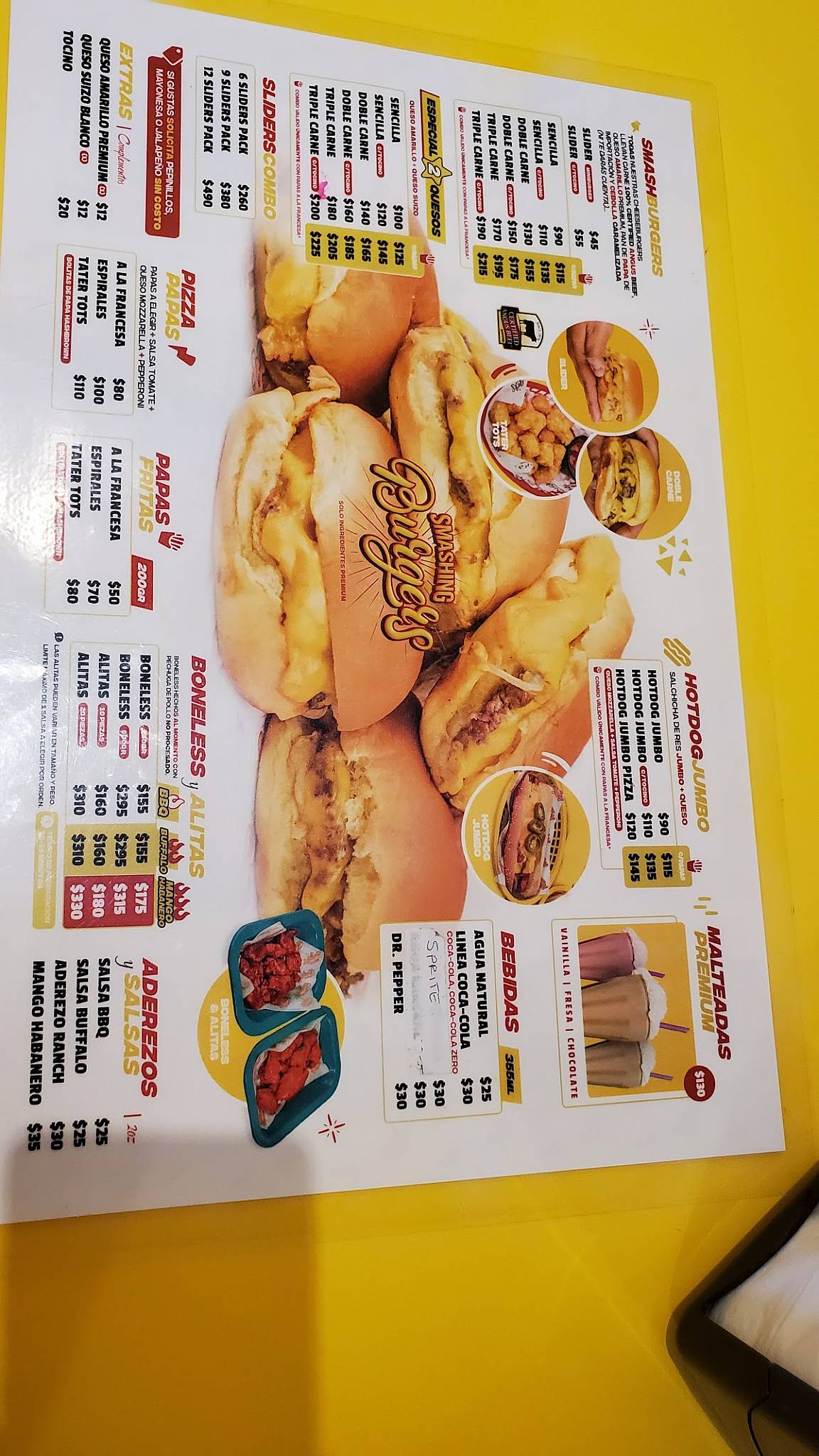 Menu at Smashing Burgers - Av Luna 507 restaurant, Cancún