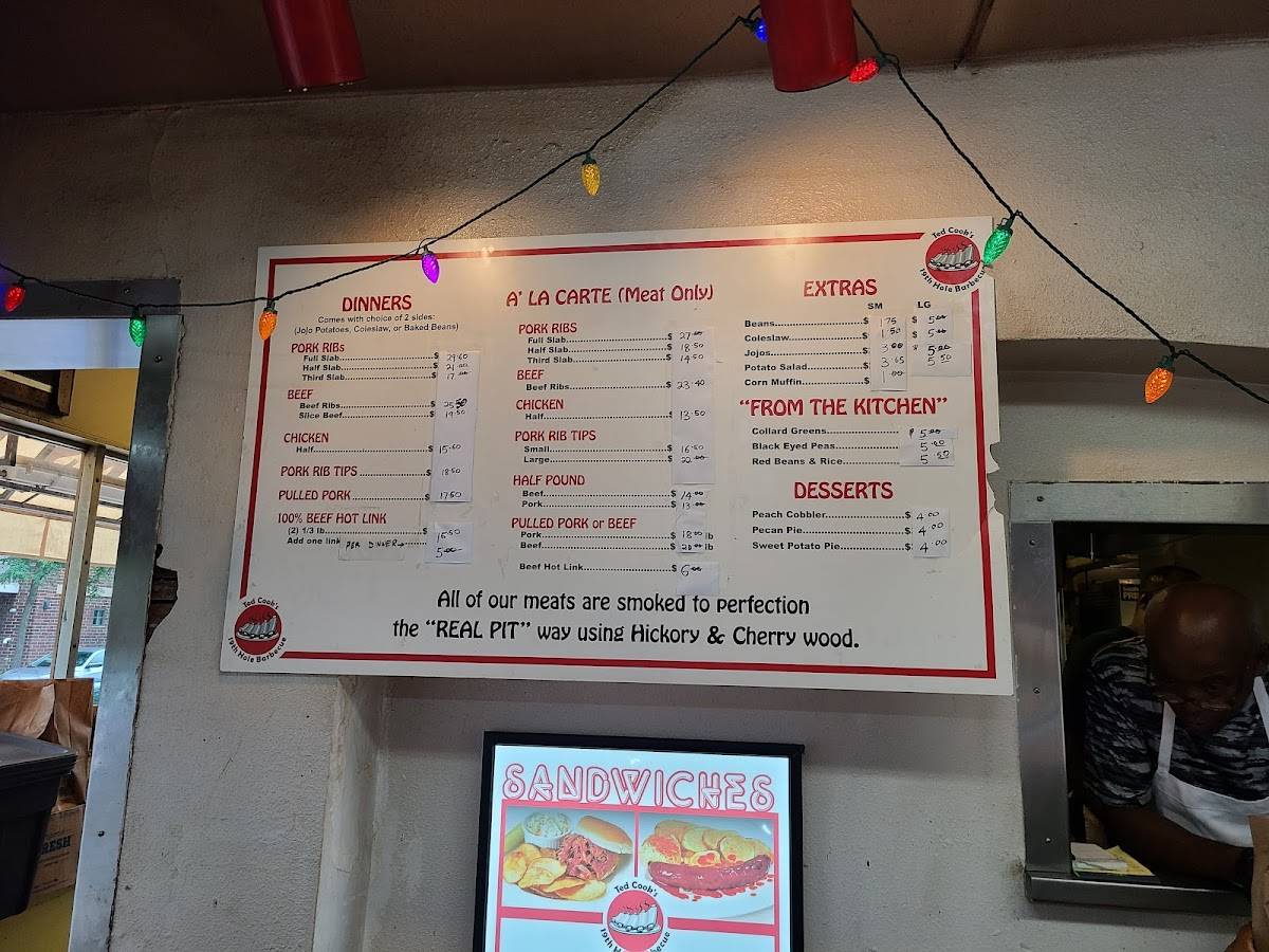 Menu at Ted Cook's 19th Hole BBQ, Minneapolis
