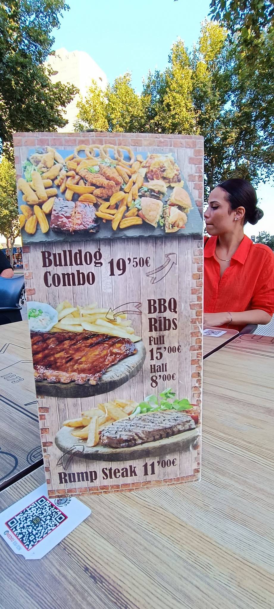 Menu at The Bulldog pub & bar, Benidorm