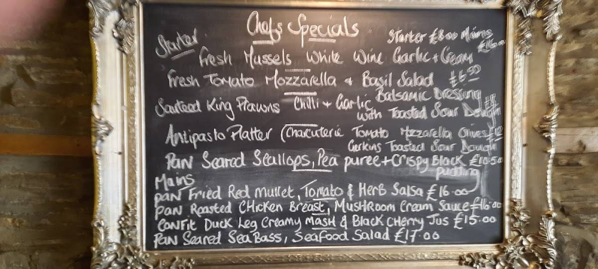 Menu at The Butcher's Arms pub & bar, Ystalyfera, Pontardawe Rd