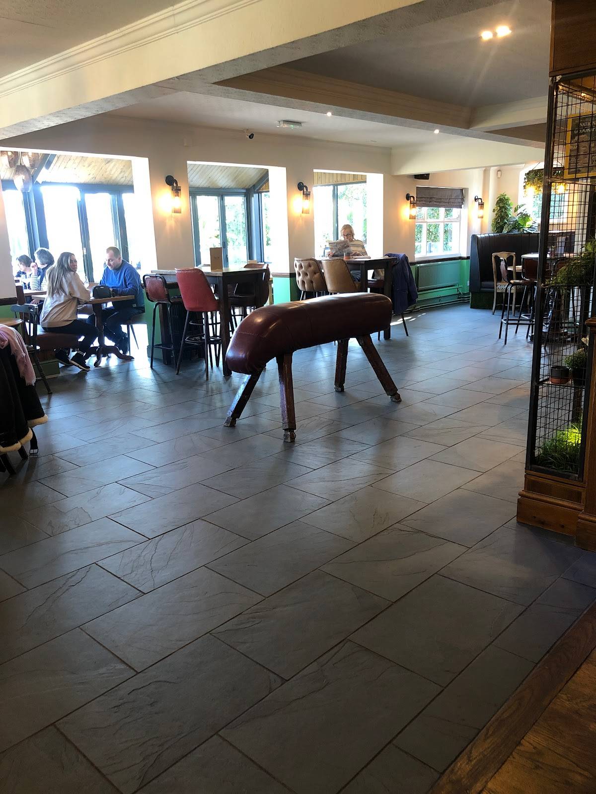 Menu at The Racehorse pub & bar, Warwick
