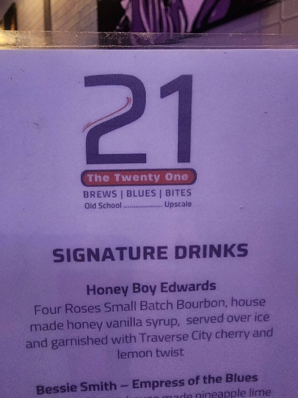 Menu at The Twenty One (The 21) pub & bar, West College Corner