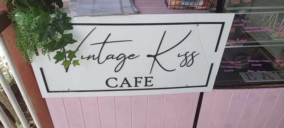 Menu at Vintage Kiss cafe, Marian, 4 Anzac Ave