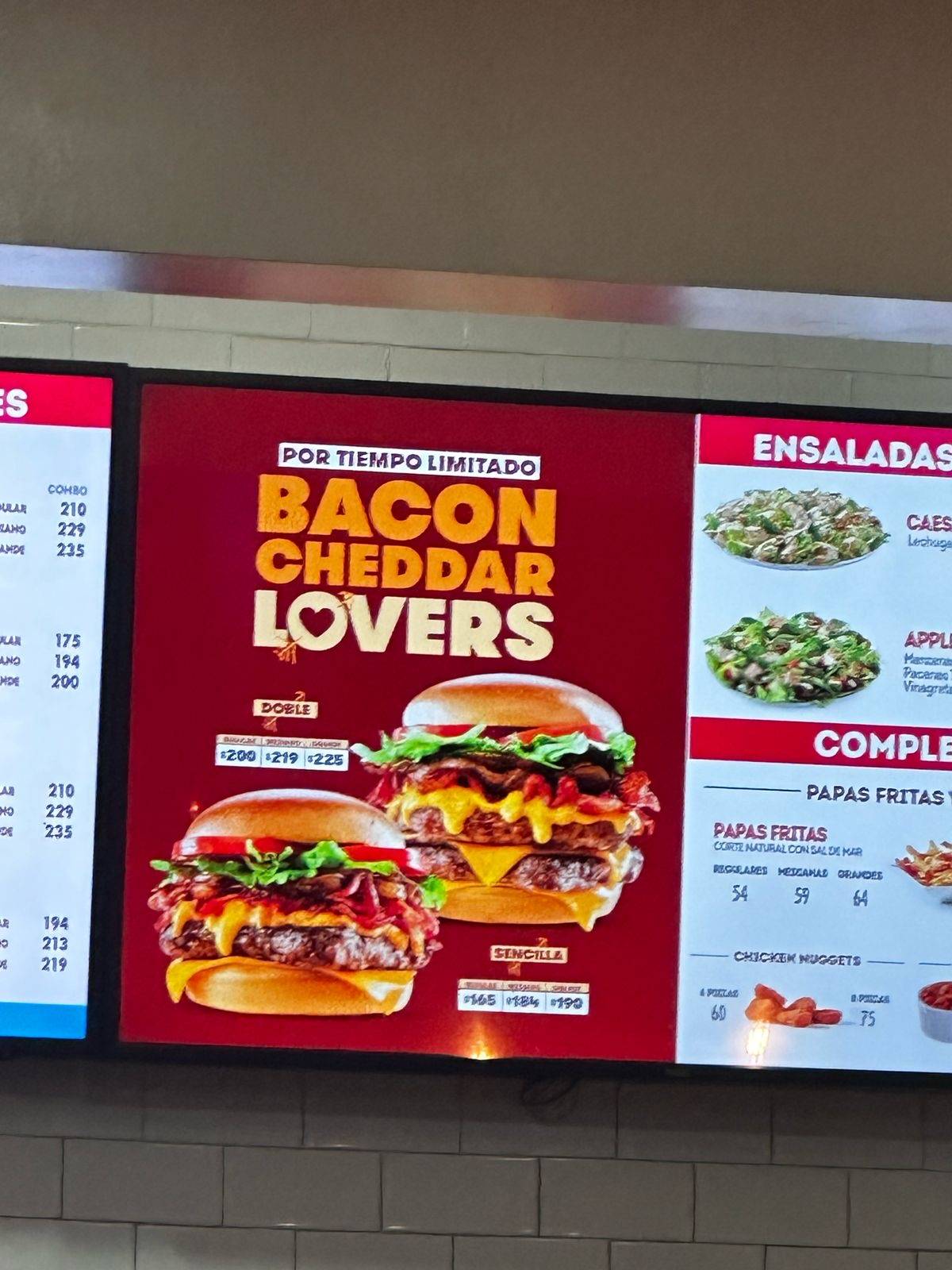 Carta del restaurante Wendy’s, Chihuahua, Av. Francisco Villa #3000 esq