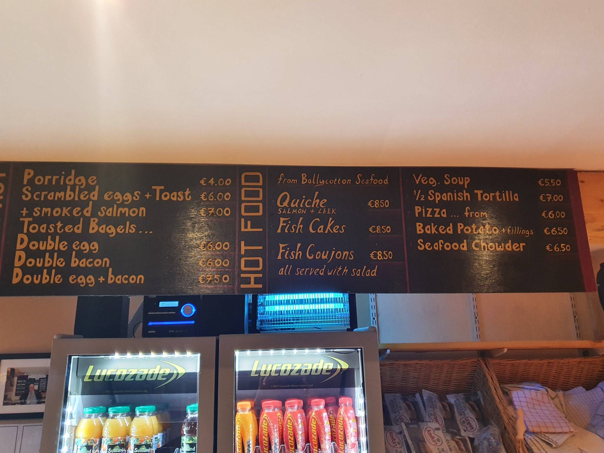 Menu at 3 Little Piggies cafe, Cork