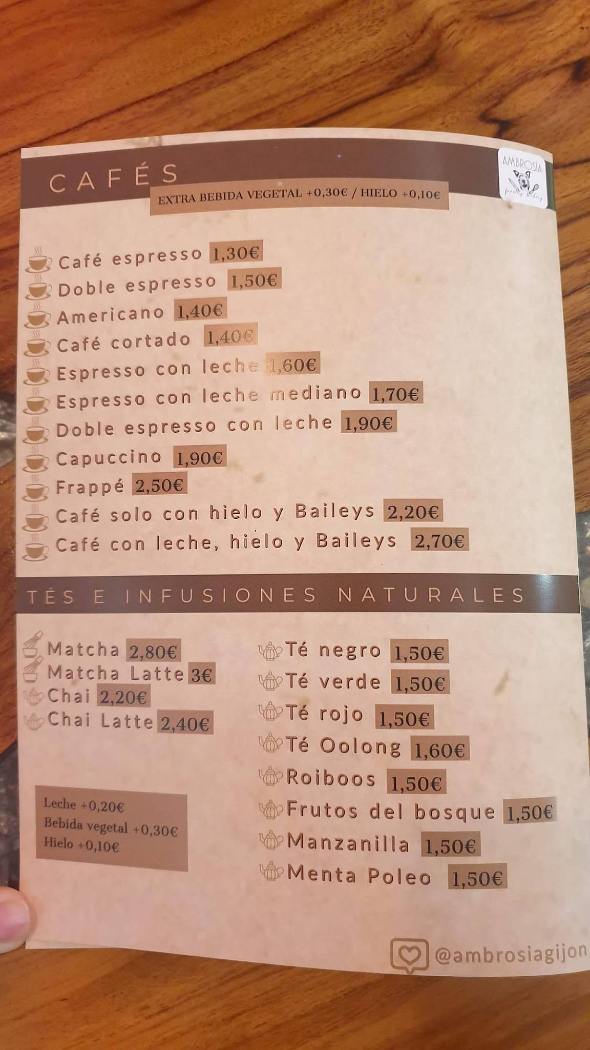 Menu at Ambrosía cafeteria, Gijón