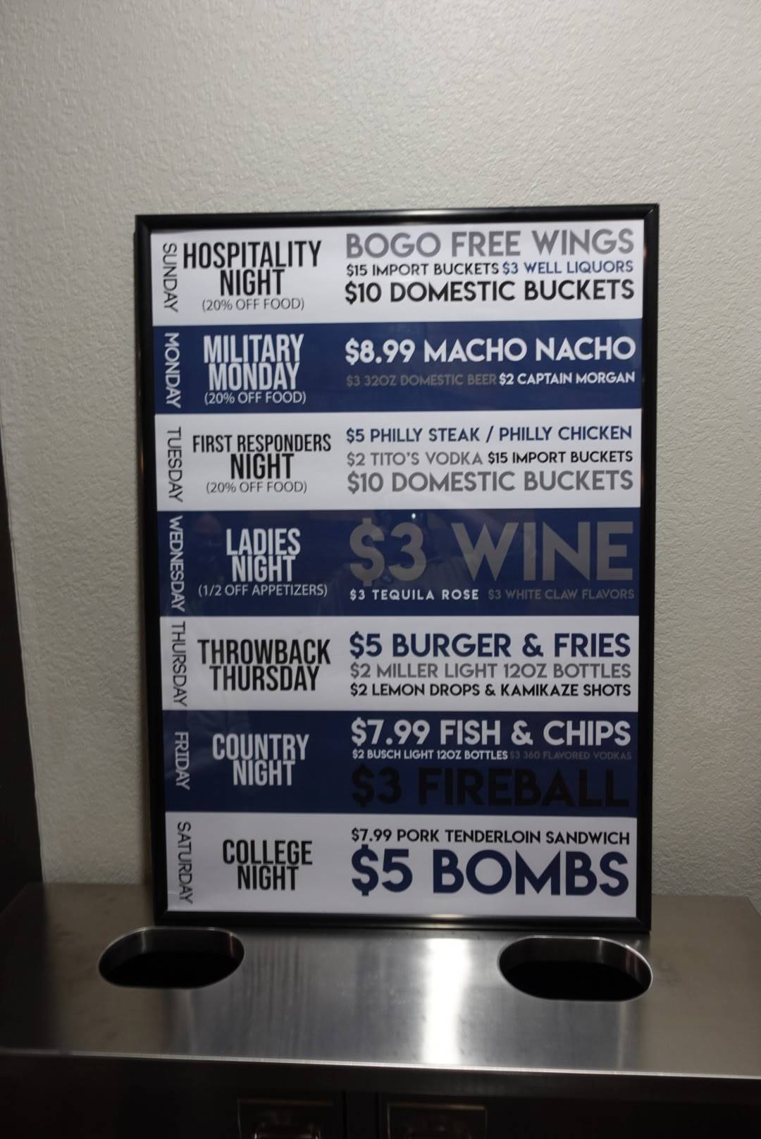 Menu at Bobby McGees Good Times Pub Restaurant / Bar, Fort Wayne