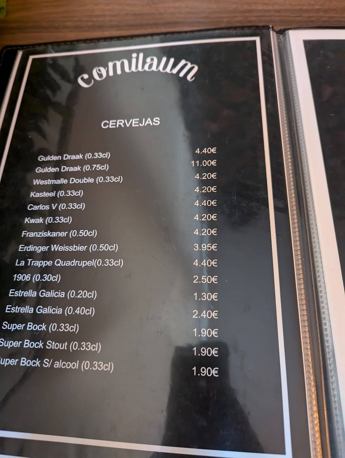 Menu em Comilaum restaurante, Braga